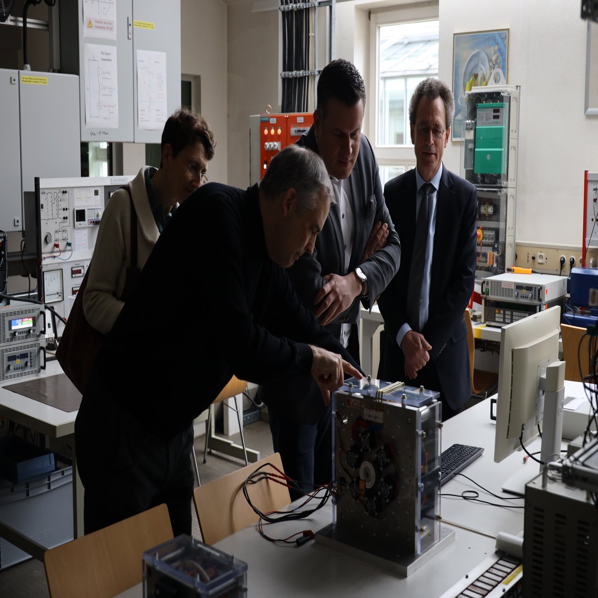 „Lehren und forschen an der Hochschule Landshut am Puls der Zeit ...