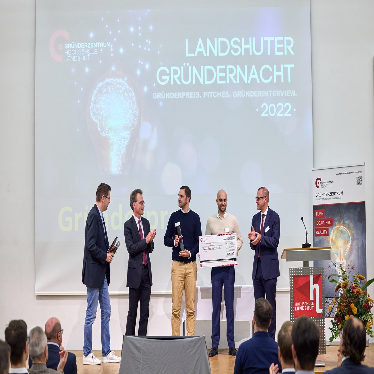 Die Landshuter Gründernacht 2023 wirft ihren Schatten voraus ...