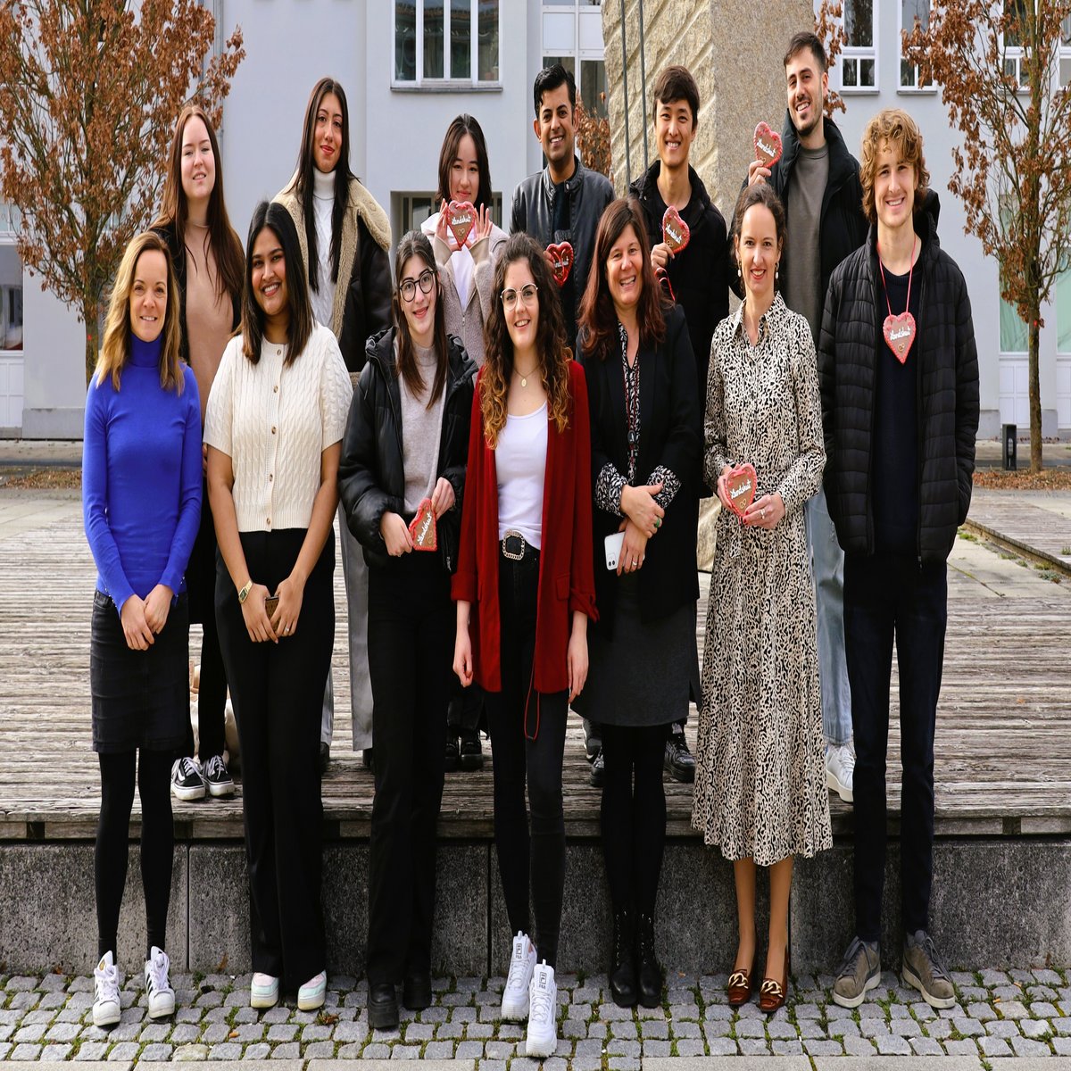 „Incomings“ von vier verschiedenen Kontinenten starten an der Hochschule Landshut - Hochschule ...